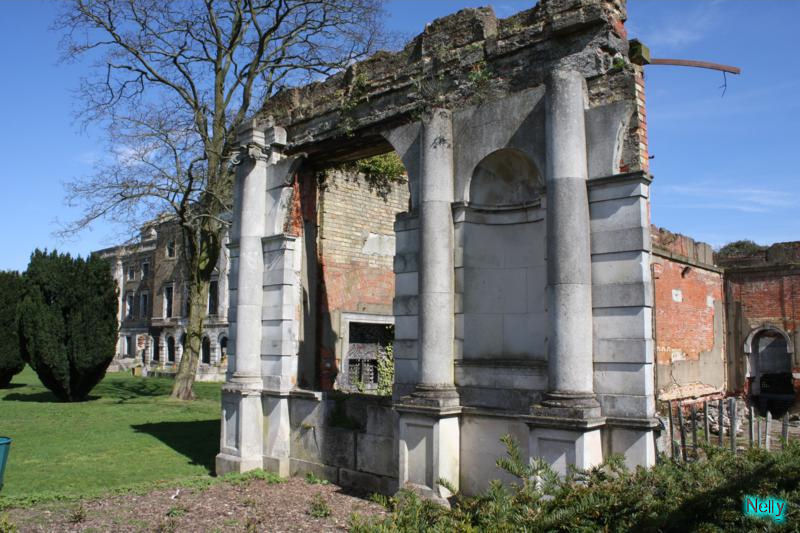 Nelly's Urbex: Copped Hall - Epping - Essex - April 2011