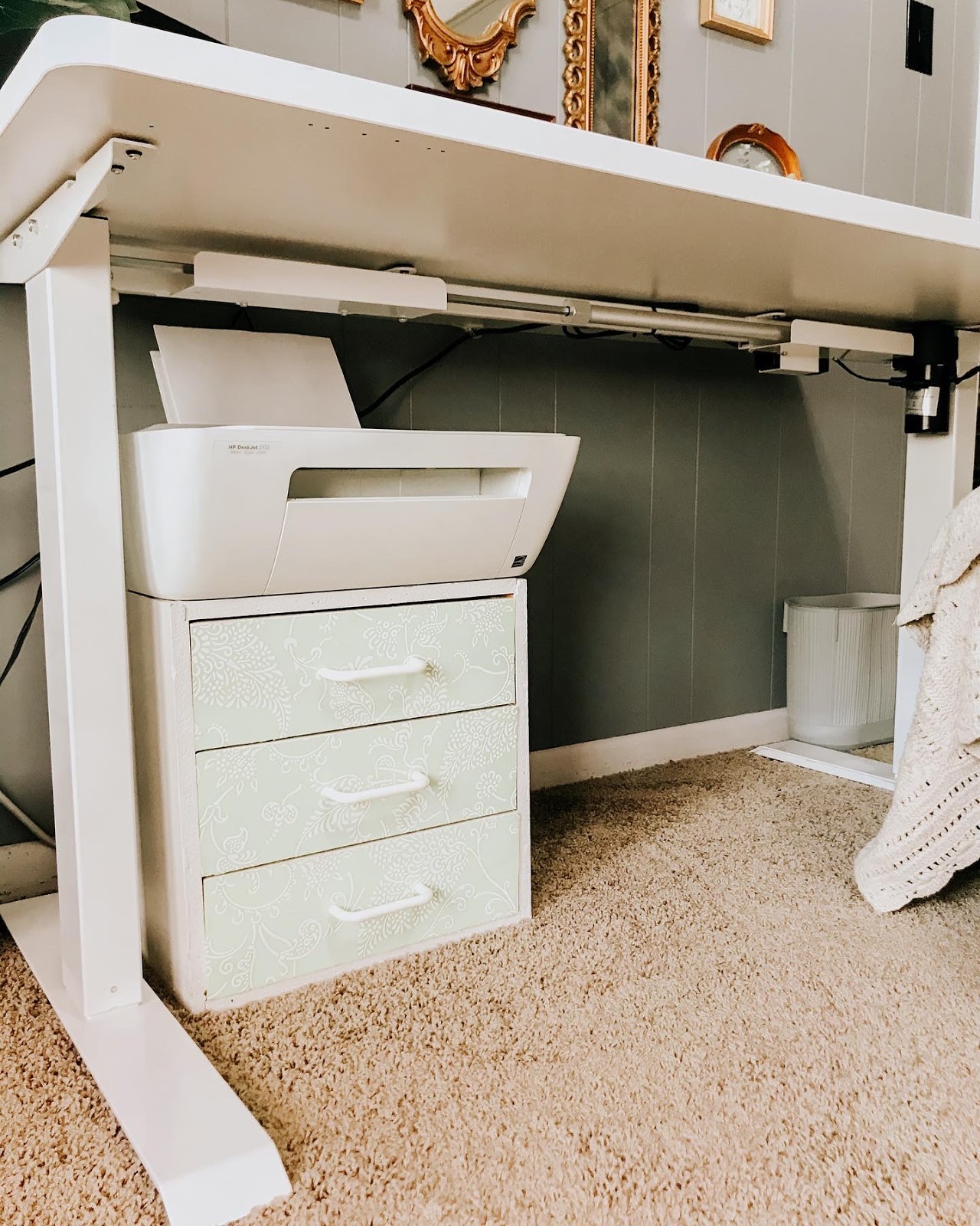 Clover House: How I Build a Gallery Wall and My New Desk