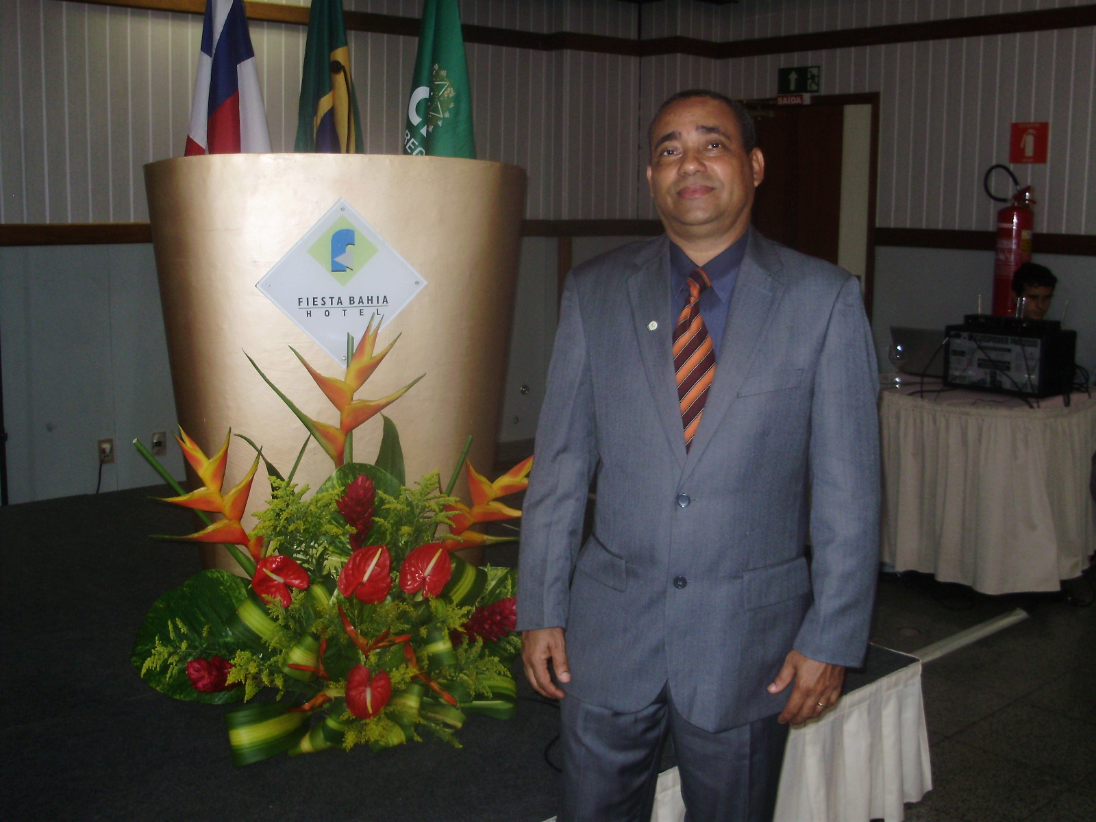PASTOR EDSON SILVA: MENSAGEM DE ANO NOVO DO PASTOR EDSON SILVA