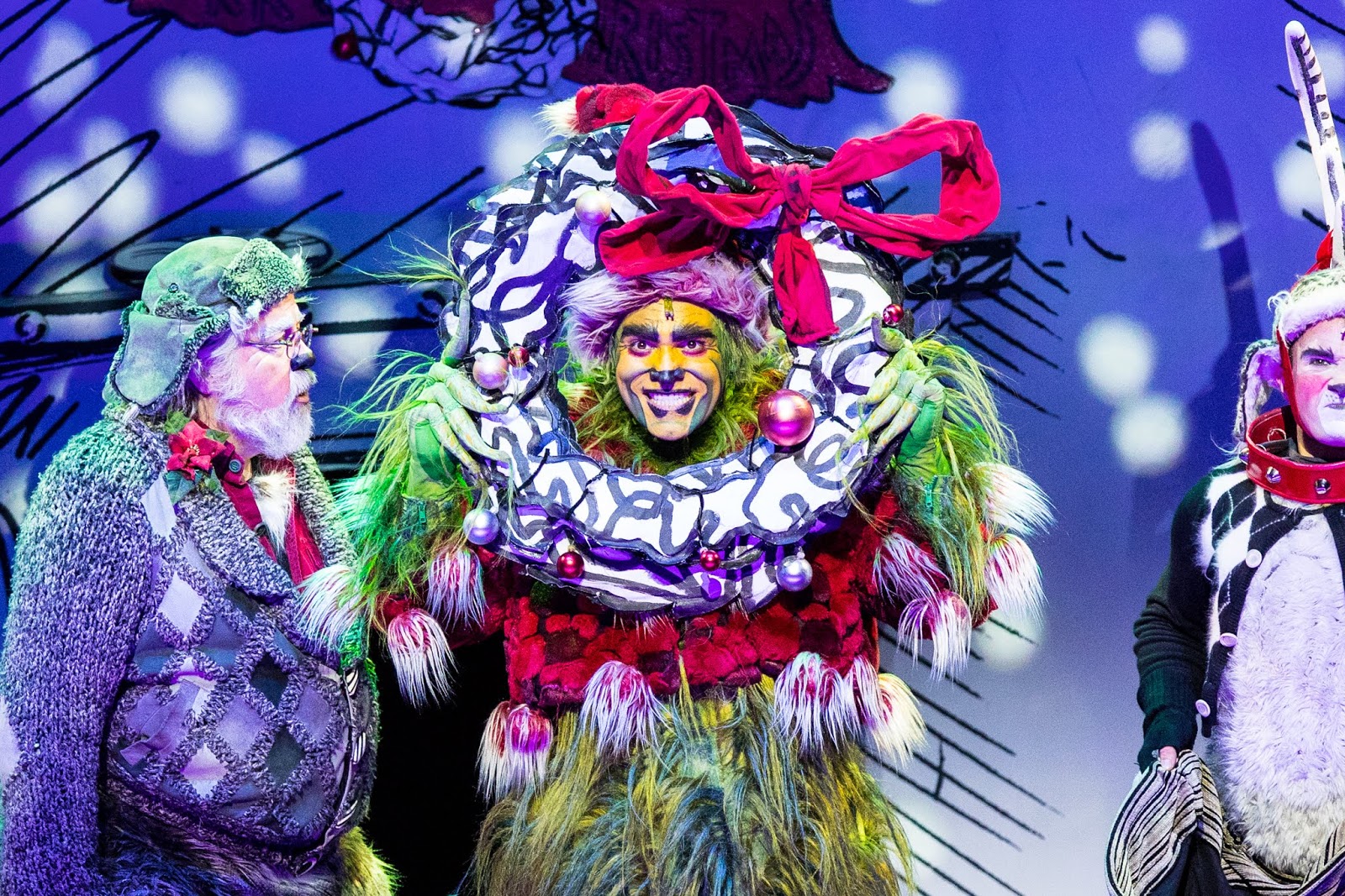 Grinch at The Fox Theatre | Suburbia Mom