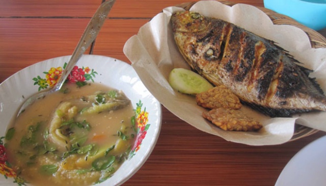 Nikmatnya Makanan Khas Sumbawa | KEINDAHAN PULAU NTB