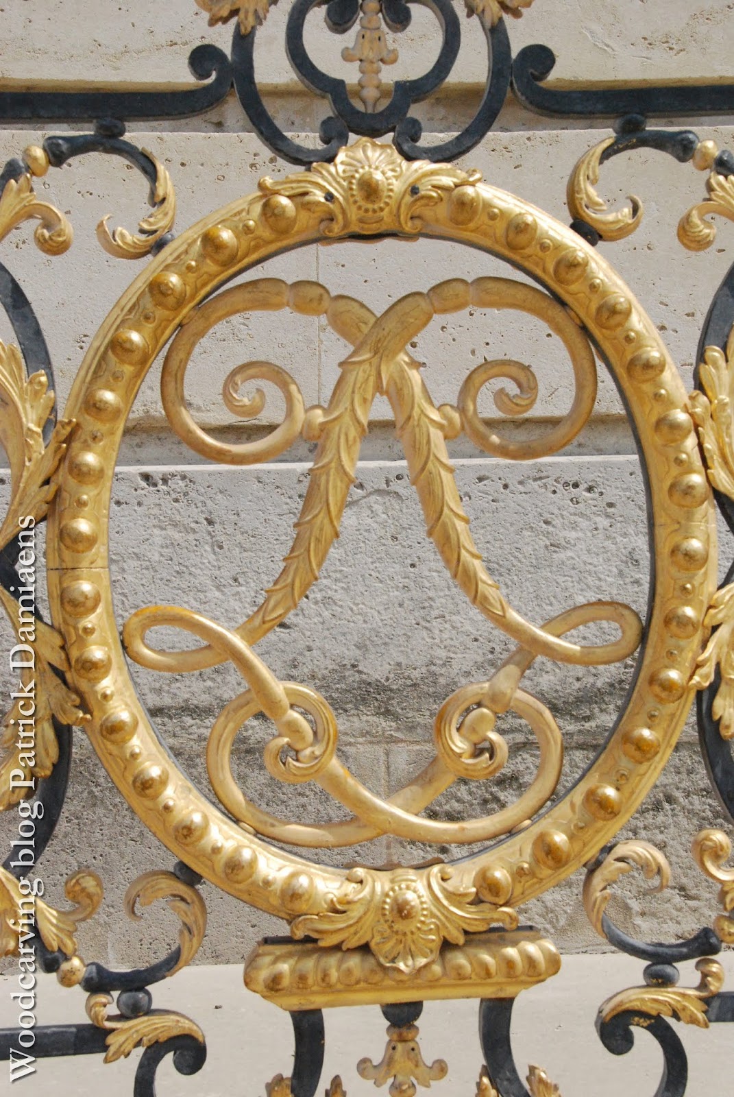 Louis Xiv Sun King Emblem