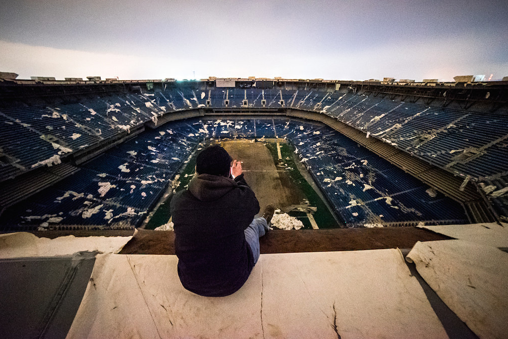 Haunting Photos from the Pontiac Silverdome Stadium (20 Pics) ~ Amazing ...