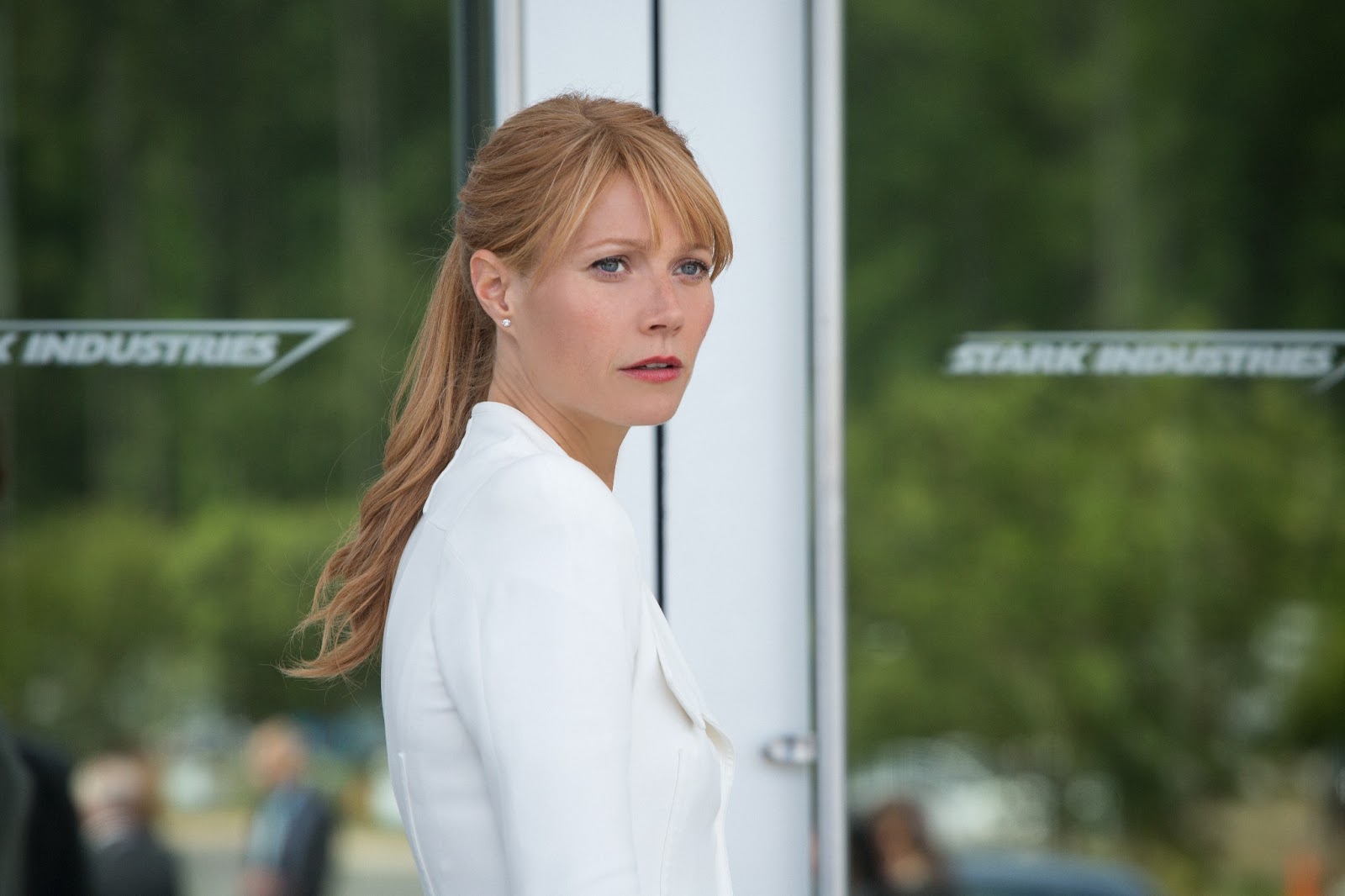 SNEAK PEEK : "Iron Man 3": Cast and Crew 'Wrap' Poster