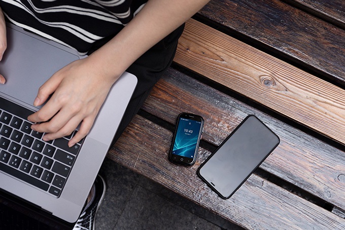 Últimas Tendencias: Jelly 2 de Unihertz es el teléfono inteligente 4G Android 10 más pequeño del ...