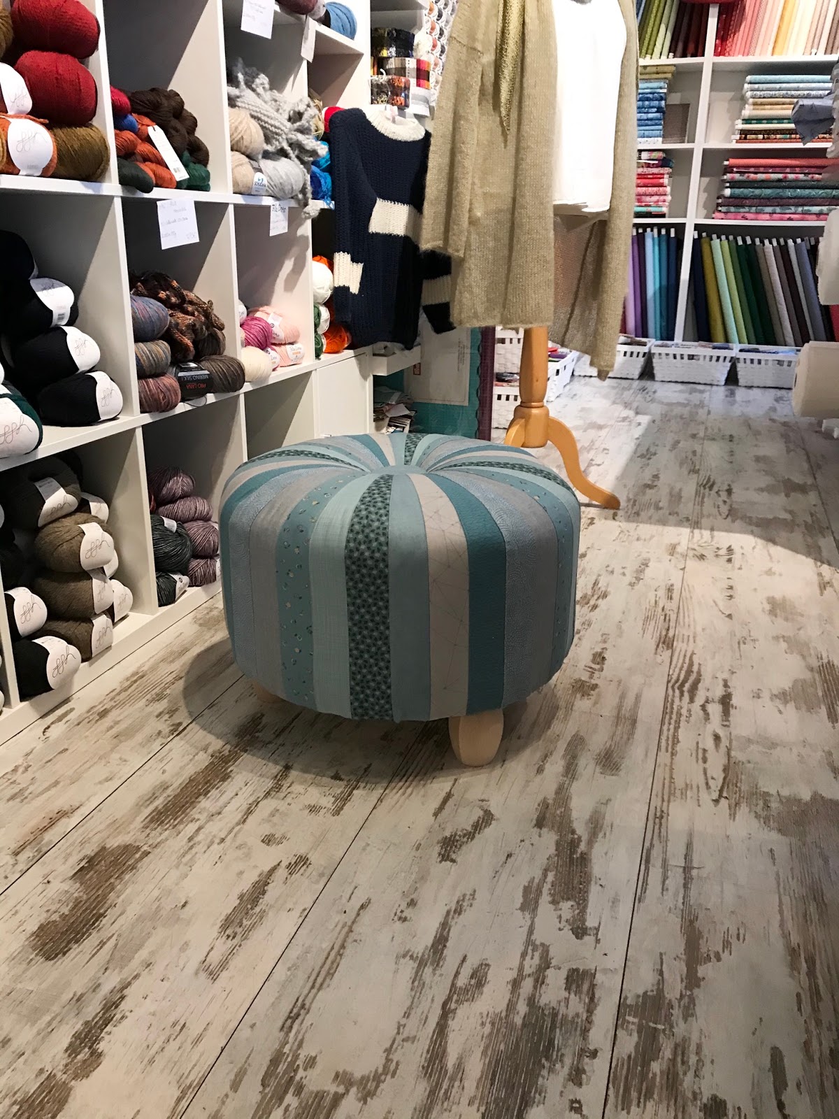 ArianeB Handmade: Tuffets, Tuffets, Tuffets