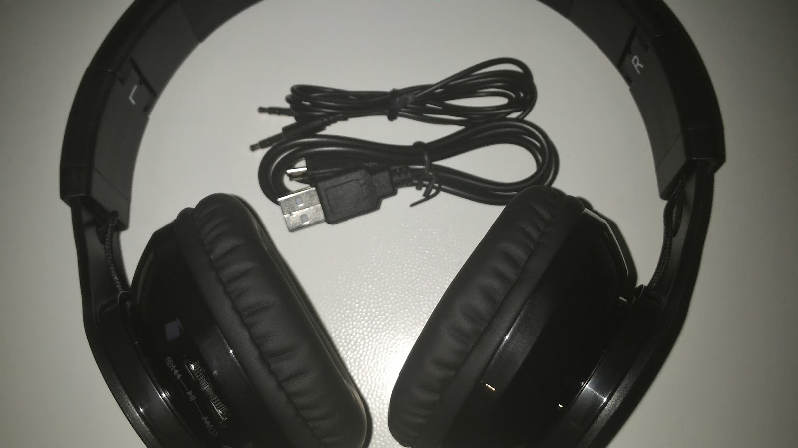 Le recensioni di G87P: Cuffie bluetooth OMorc