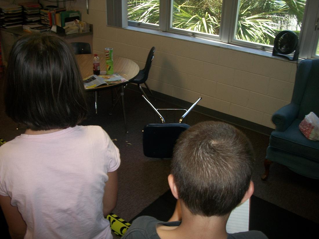 Teaching star students: Classroom Crime Scene