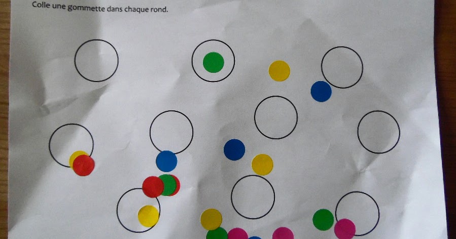 Les p'tits bouts de Lilou: Colle une gommette dans chaque rond