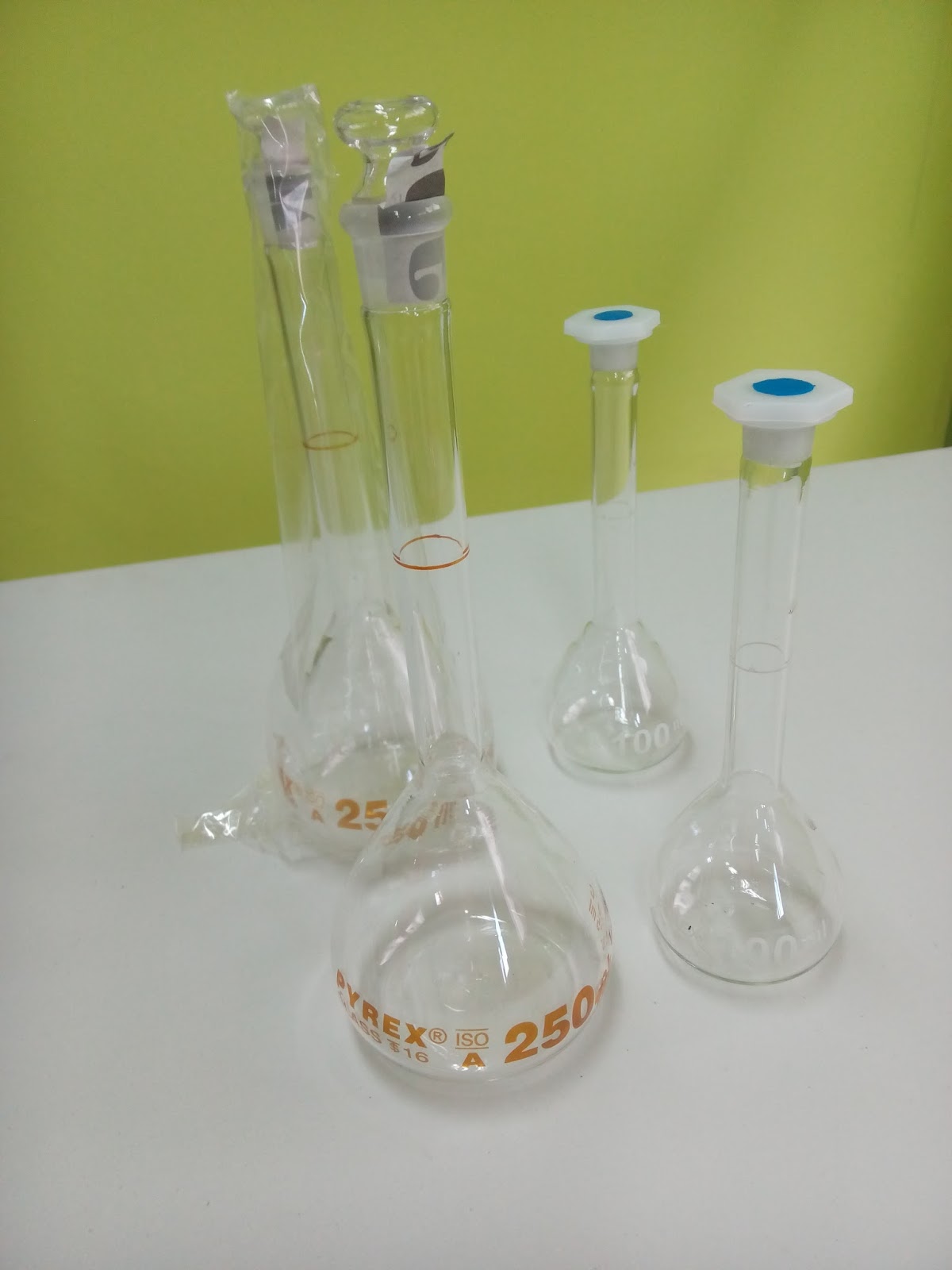 LABU VOLUMETERIK | Laboratorium IPA Terpadu