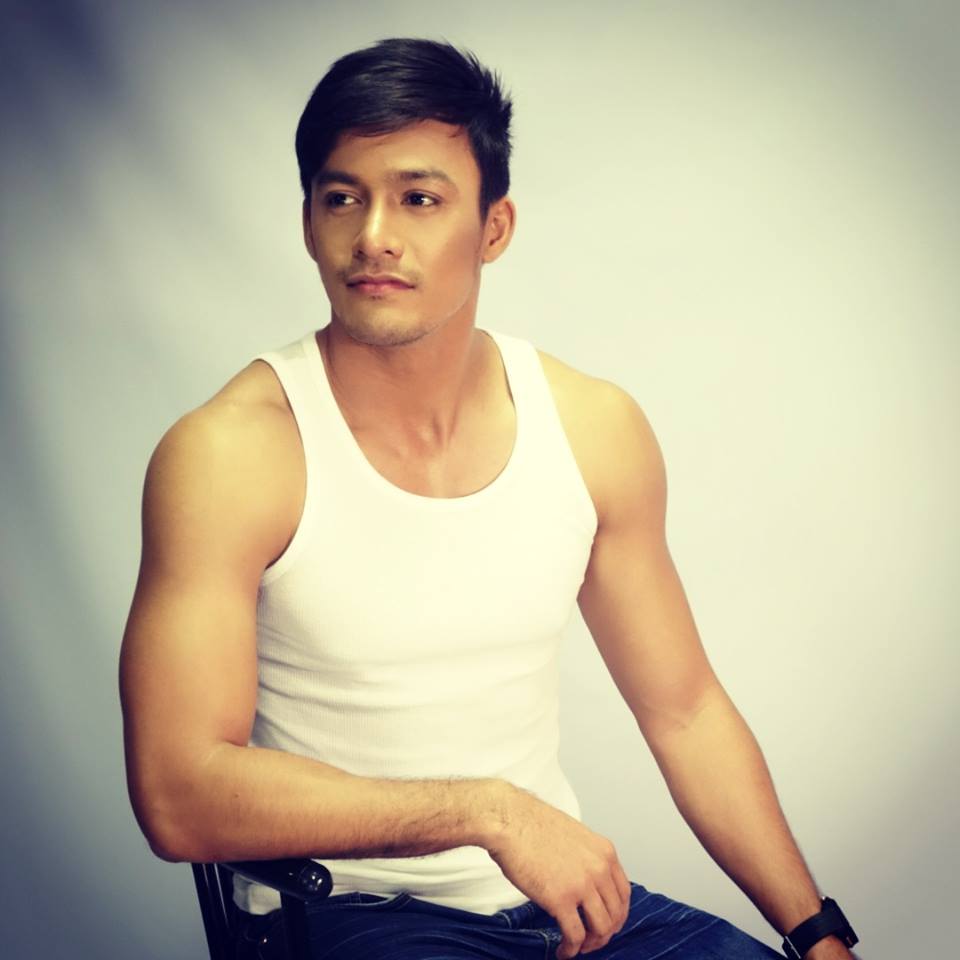 Hunk of the Month: May 2016: Neil Perez Gallery 5