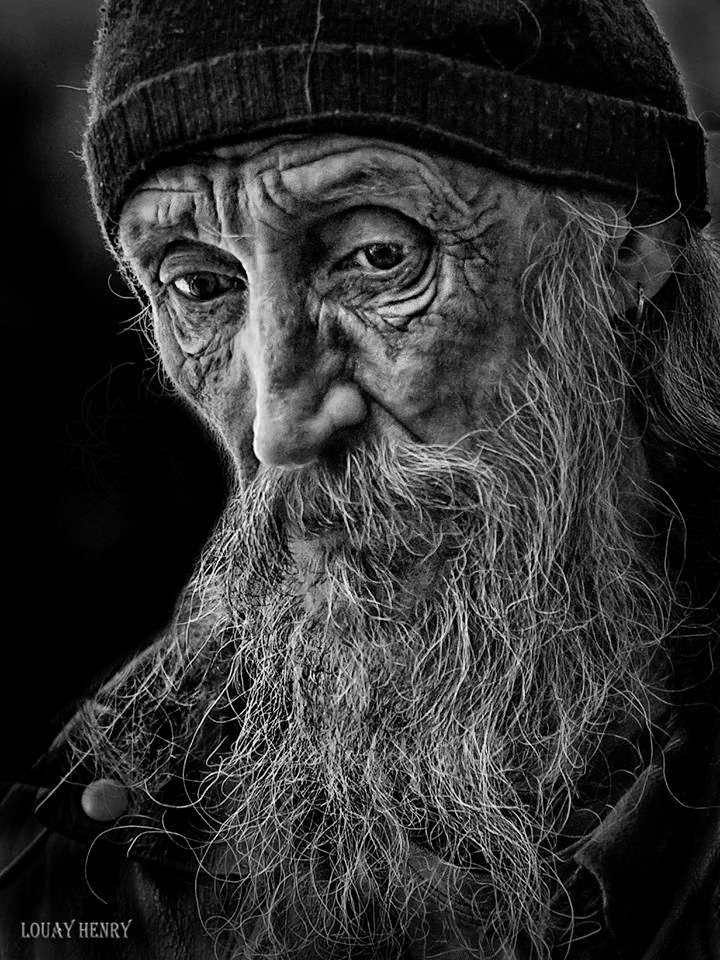 OLTRE IL MURO: ARTE e FOTOGRAFIA: LOUAY HENRY | PHOTOGRAPHER