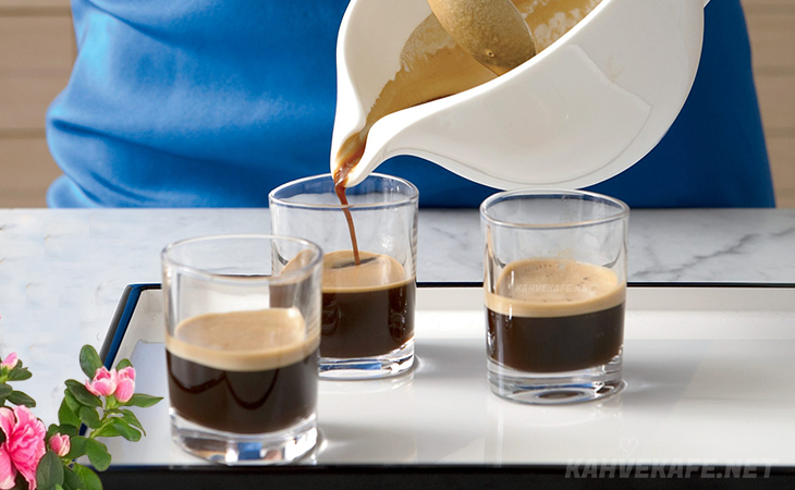 Küba Kahvesi (Cafe Cubano) Nedir, Nasıl Yapılır? - Cafe Cubano Tarifi ...