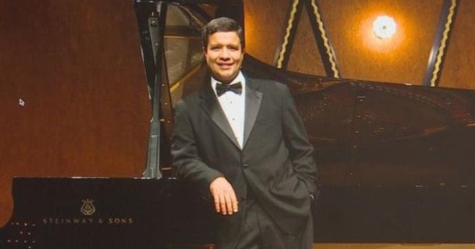 Lighting Up the Sky: José Feghali