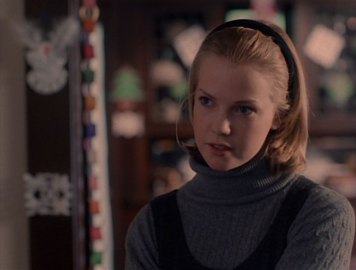 Messy Celebrity Polls: Laura Harris a fantasy