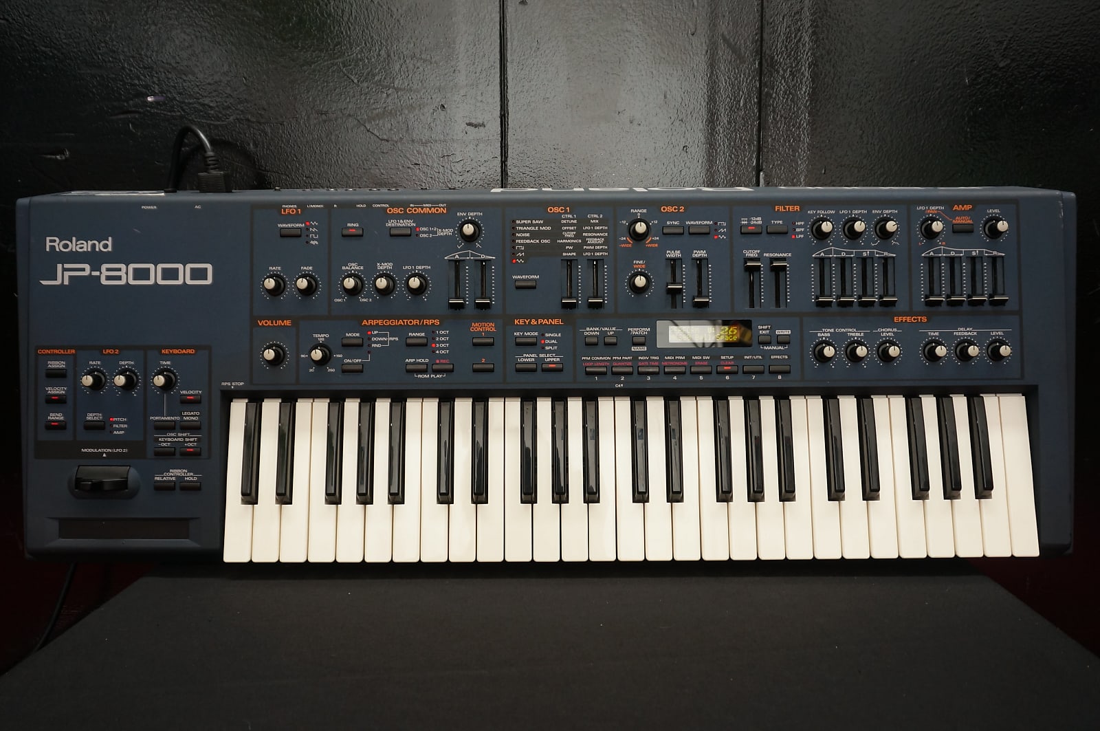 MATRIXSYNTH: Roland JP-8000 Analogue Modelling Polyphonic Synthesiser ...