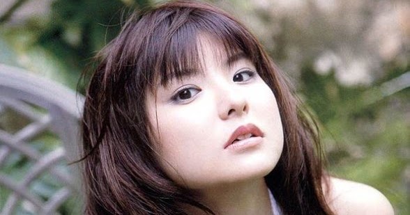 Японская культура и аниме: Miri Hanai искала футляр для своего голоса