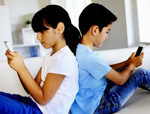 SMMA@HELP: Dangers of Smartphones for Children