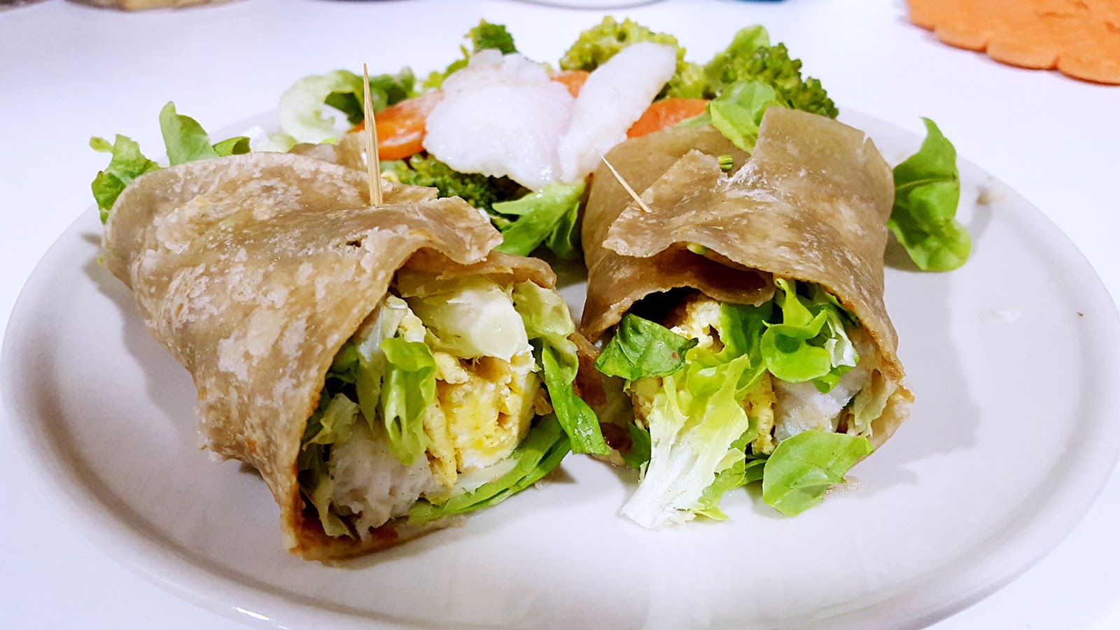 Everydaylife and Interest: Chapati wrap with vegetables for dinner ...