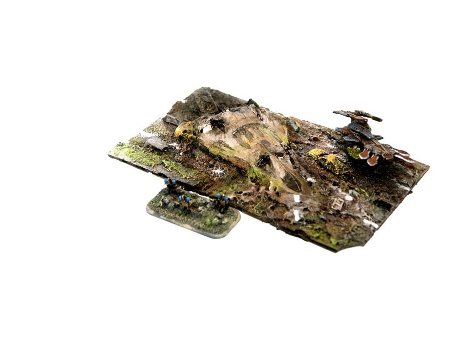 10mm Wargaming: 10mm Scale Crash Site by Junkyard Miniatures