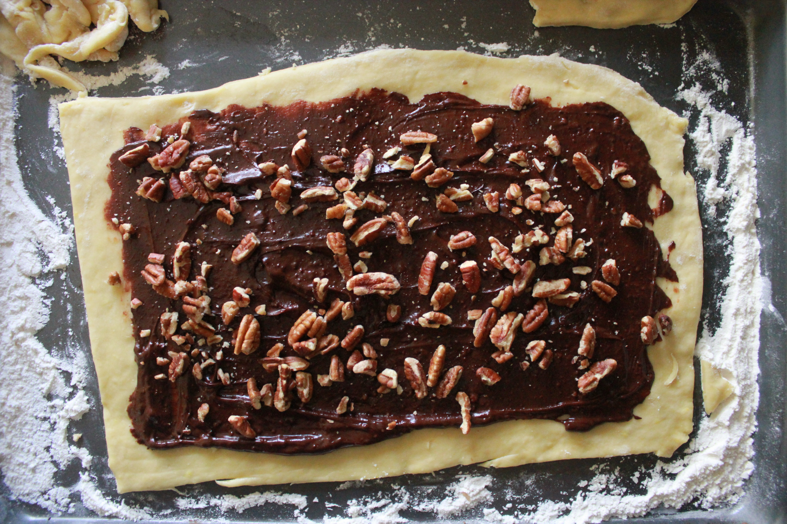 Squirrels-n-Sweets: From Jerusalem: Chocolate Krantz Cakes