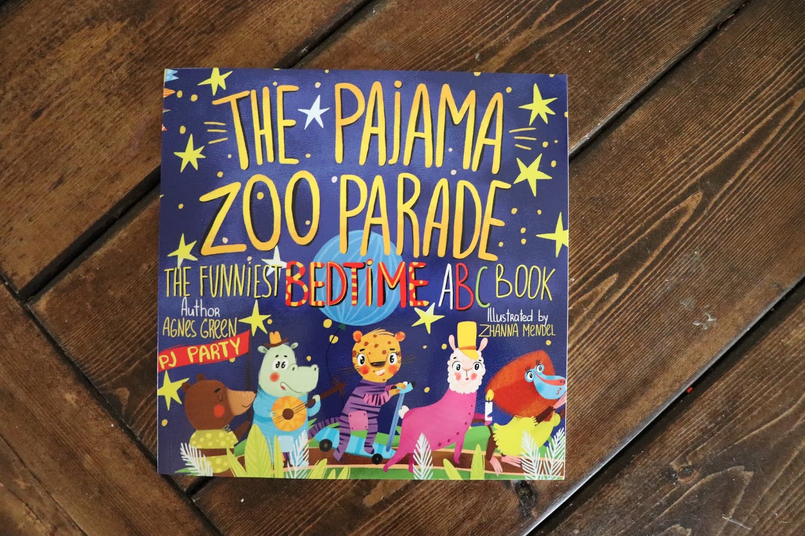 Momfessionals: The Pajama Zoo Parade