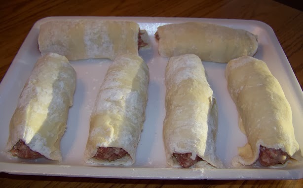 Adventures in Mommy-hood: {Dutch Style} Pigs in a Blanket