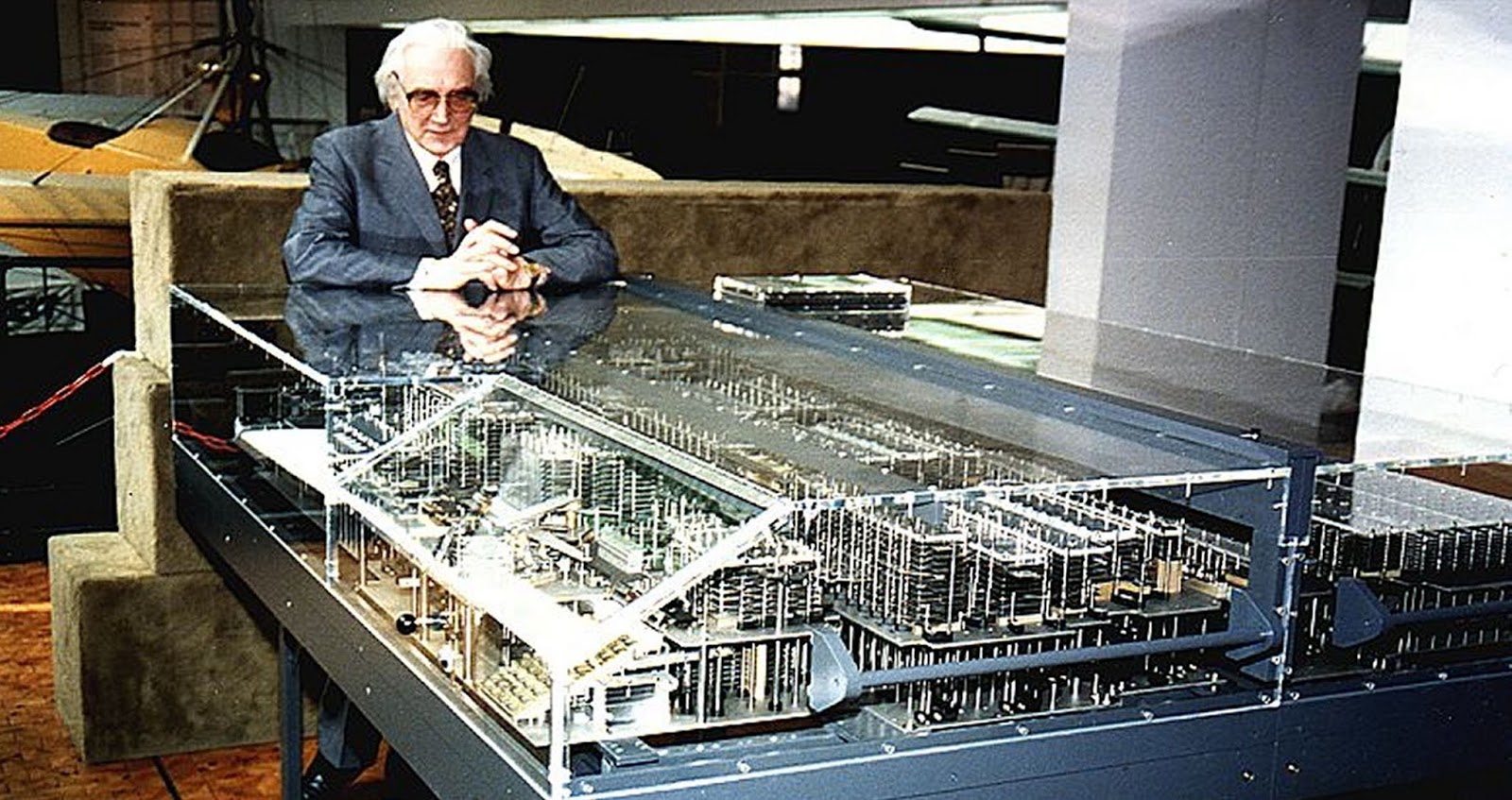 HISTORIA DE LA COMPUTADORA (1ra. parte) ~ INFORMÁTICA FORENSE