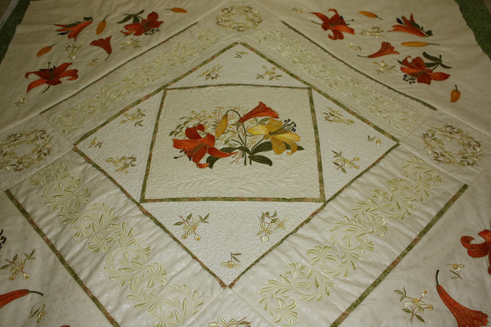 Tracey Sims: Zundt Design