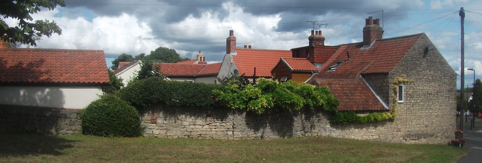 Walking The Peak: Conisbrough, Clifton, Micklebring, Braithwell ...