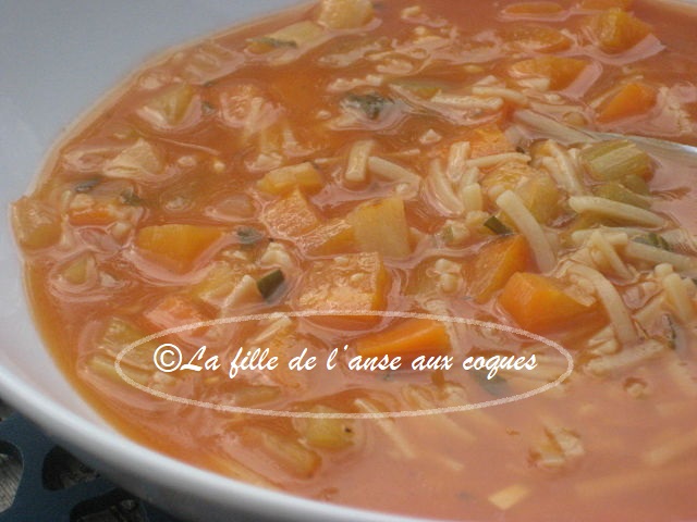 La fille de l'anse aux coques: SOUPE TOMATES ET VERMICELLES