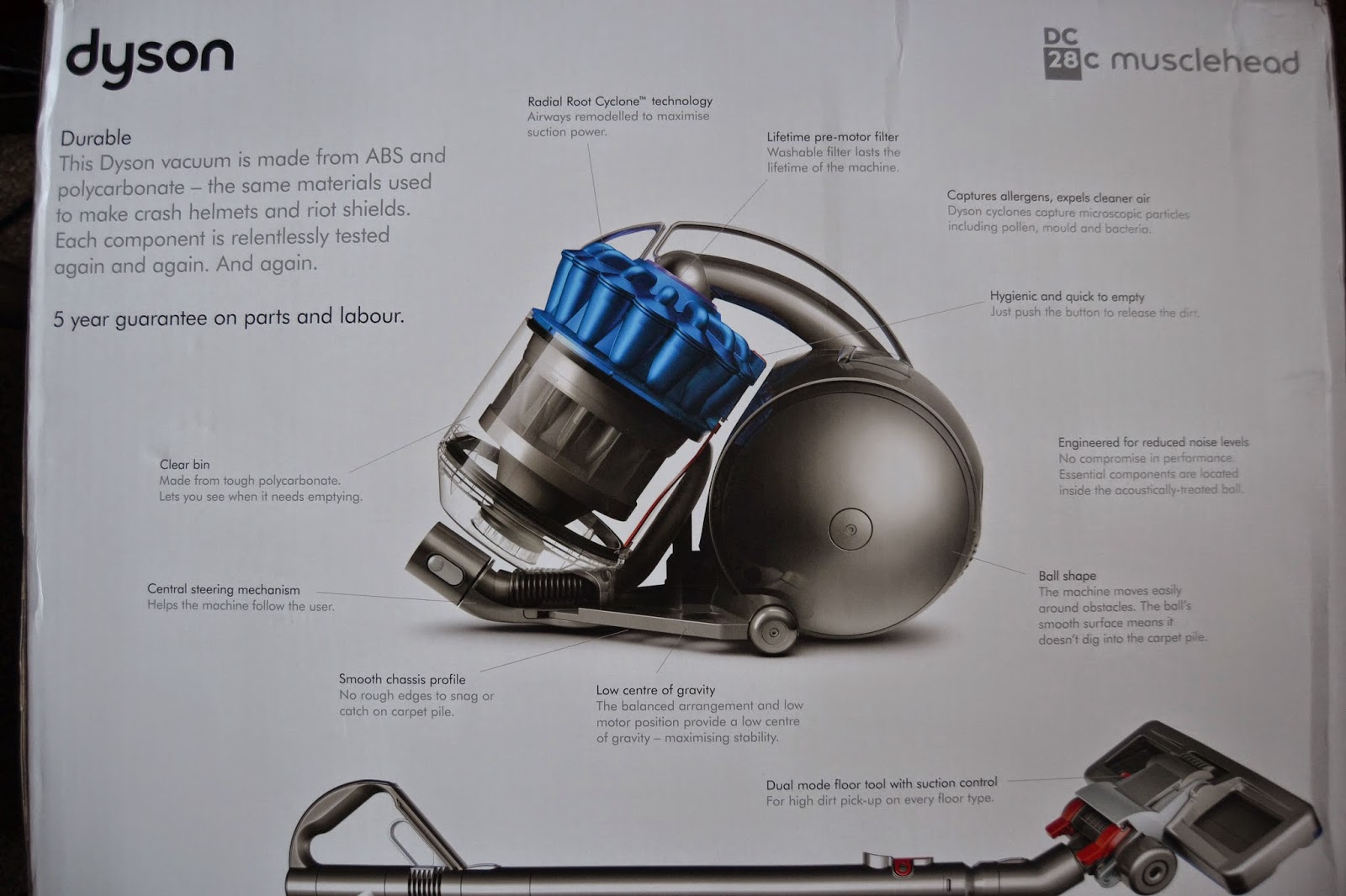 A Walk to Remember: Review: Dyson DC28C Musclehead Vacuum Cleaner
