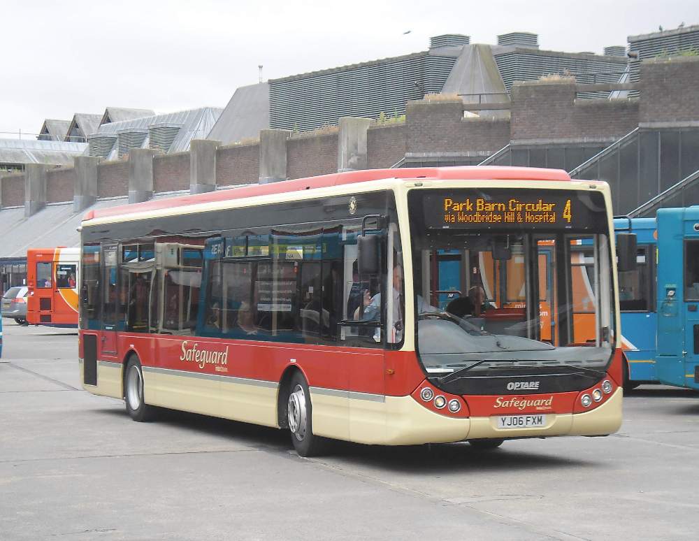 Southern England Bus Scene: Guildford