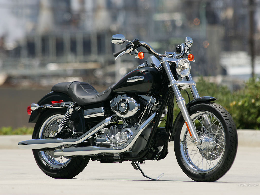 All 'bout Cars: Harley Davidson Super Glide/Dyna