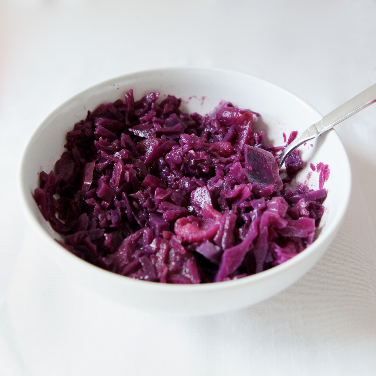 Braised Red Cabbage with Apple - a perfect Winter dish! - KEEPING IT ...