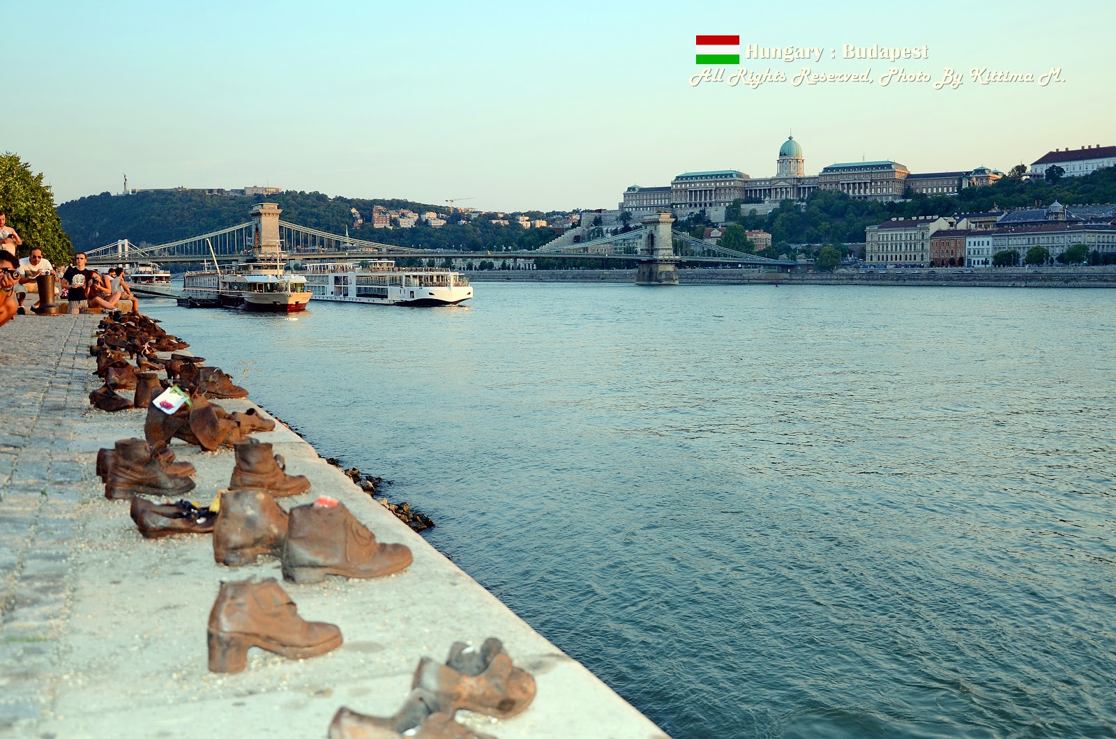 The Danube Promenade (Shoes on the Danube) ~ บันทึกเดินทาง Budapest ...