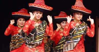 Tarian Tradisional : Tari Piso Surit