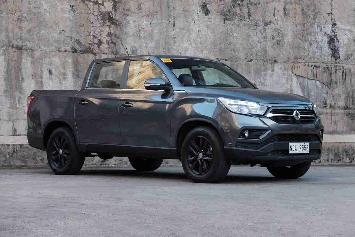 Review: 2019 SsangYong Musso 2.2 AT 4x2 | CarGuide.PH | Philippine Car ...