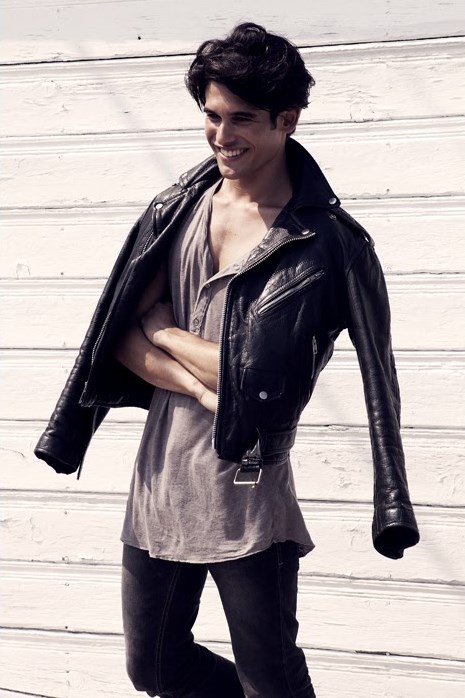 Alejandro Rosaleny by Jack Waterlot | Homotography