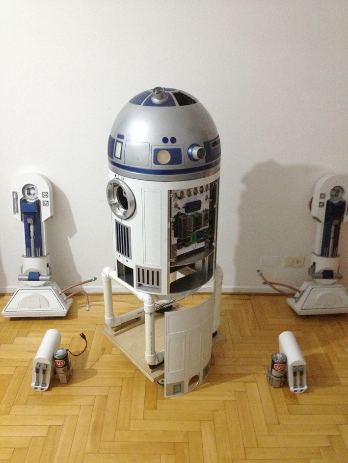 AR2-D2 Project: AR2-D2 almost complete!