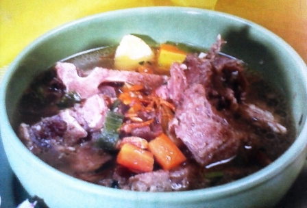 Sop Buntut Sapi | Aneka Masakan Tradisional Indonesia