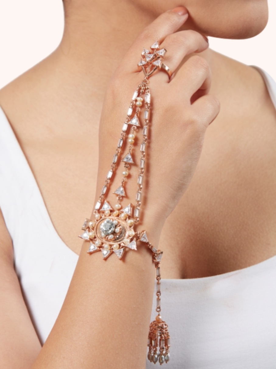 Outhouse jewellery hand harness designs