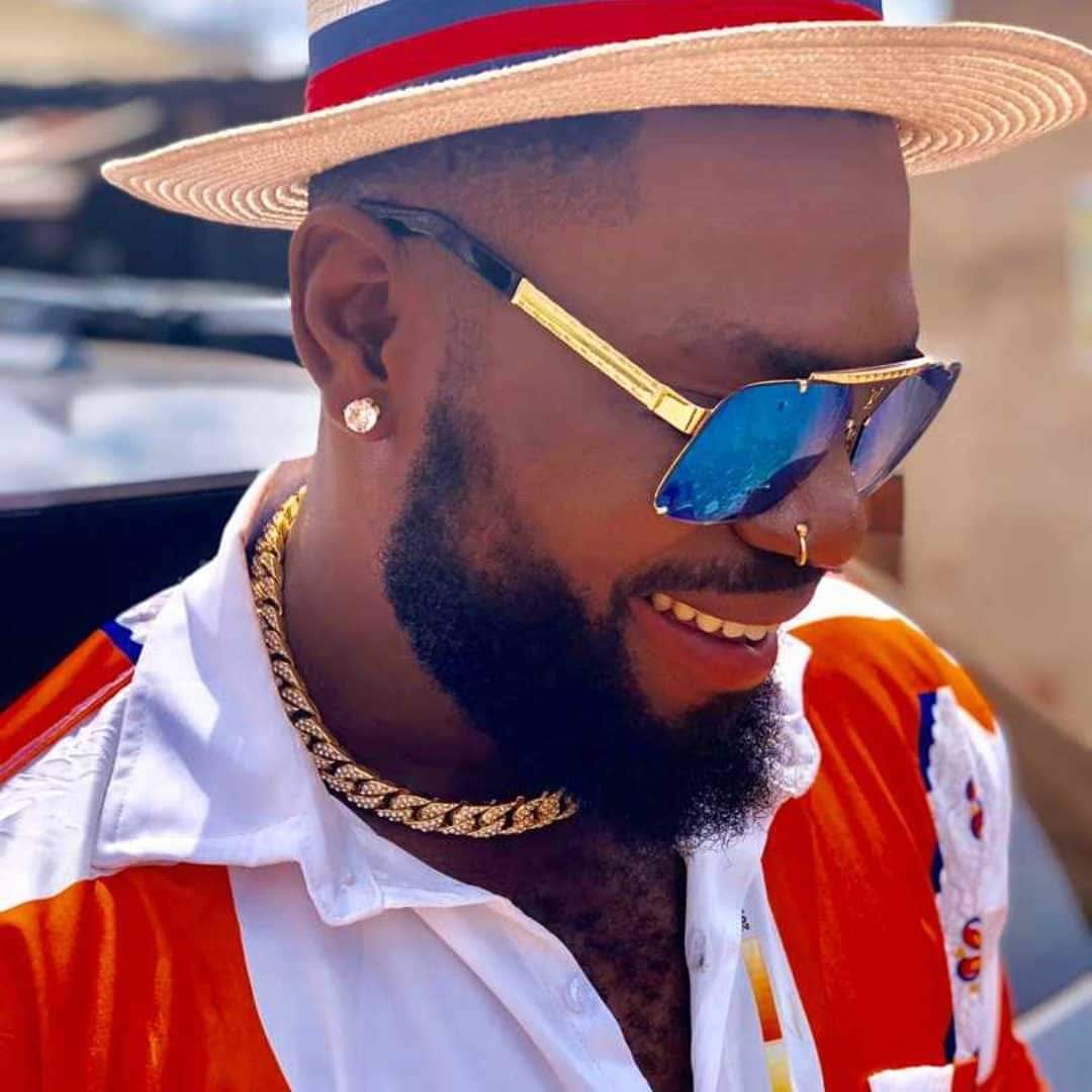 8 Fans On Facebook: Jerry Williams fans on Facebook and Instagram call ...