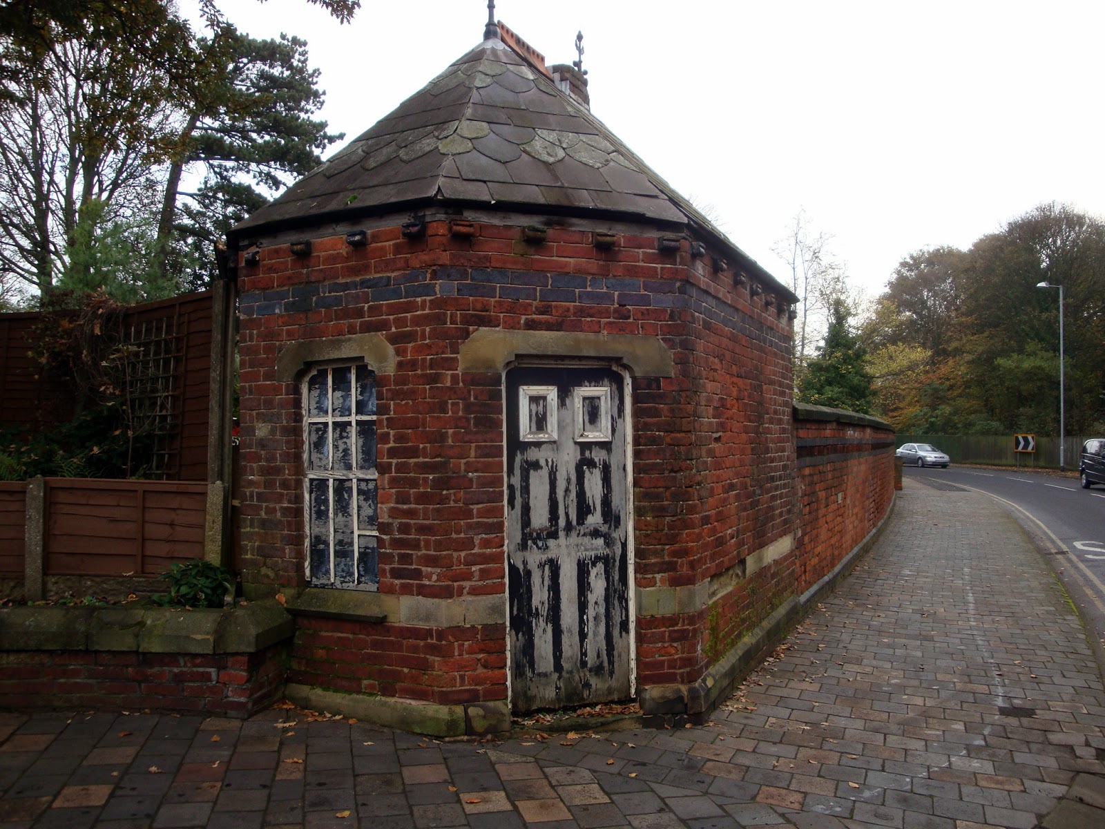 Roy's blog: LANCASHIRE. Lock-ups at Burnley, Churchtown, Garstang and ...