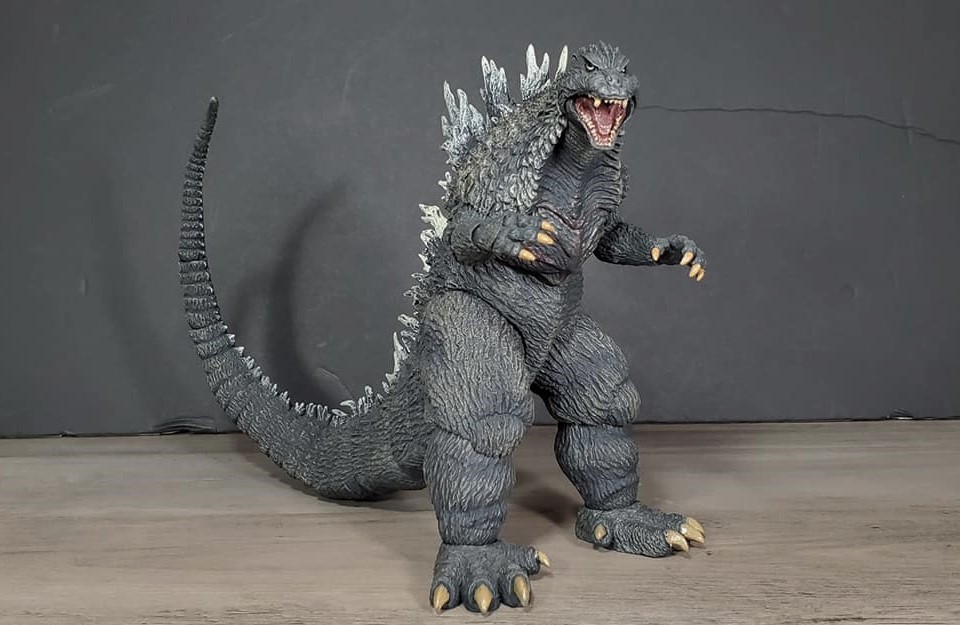 The Gryphon's Lair : NECA GODZILLA 2003 | Figure Review