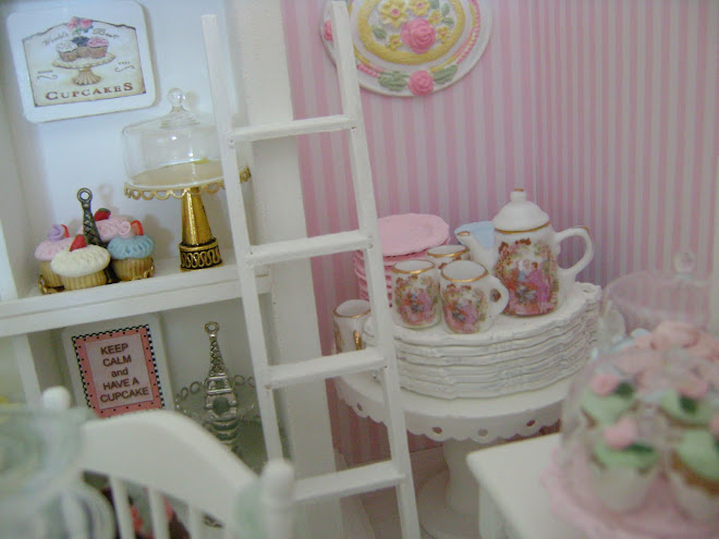 Baking In Miniature: Added the Store Front & Roof to my Shop