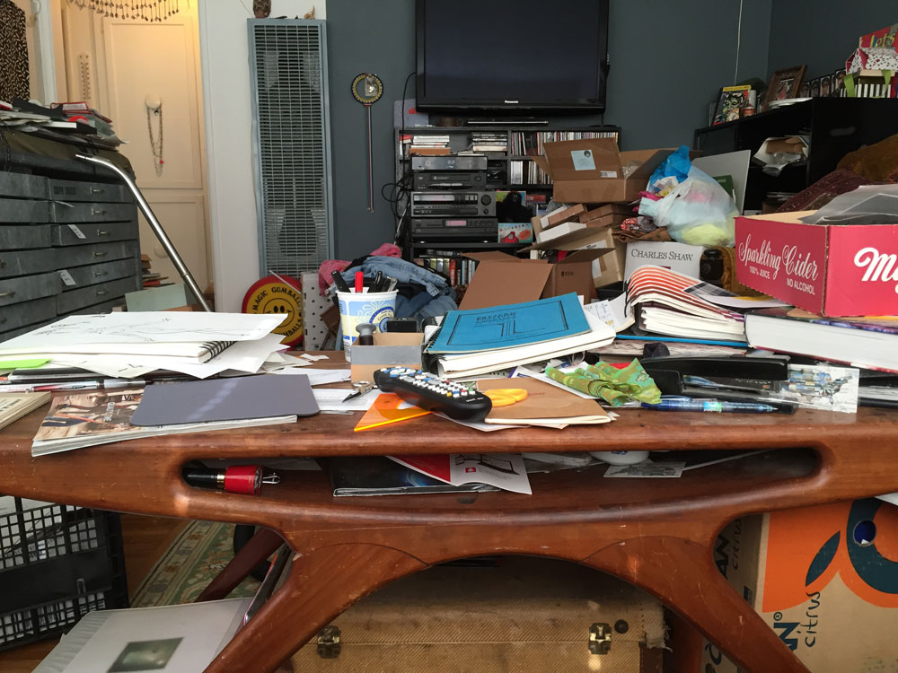 the glutton's progress: Clutter Glutton, 31 Days Self-Scrutiny