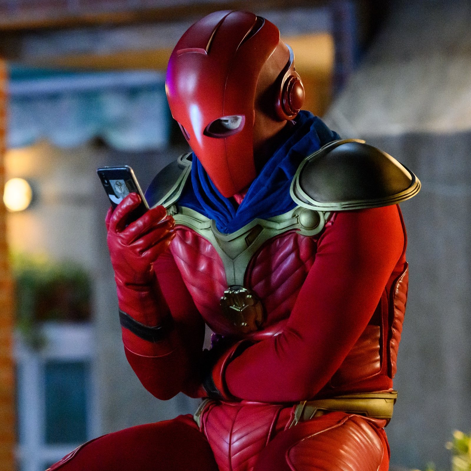 SNEAK PEEK : "El Vecino" on Netflix