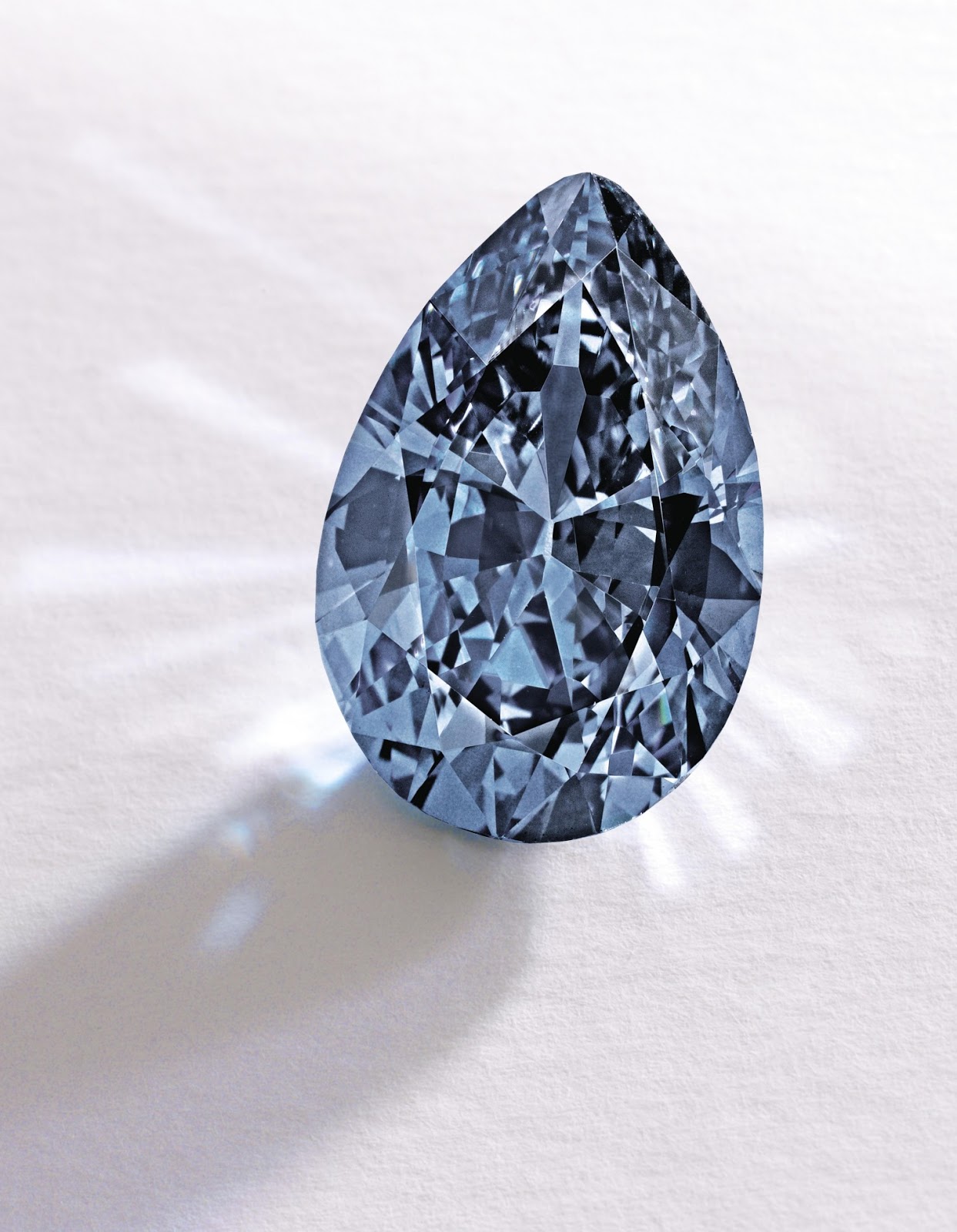 Jewellery Diva: Rare Blue Diamond Found in Africa