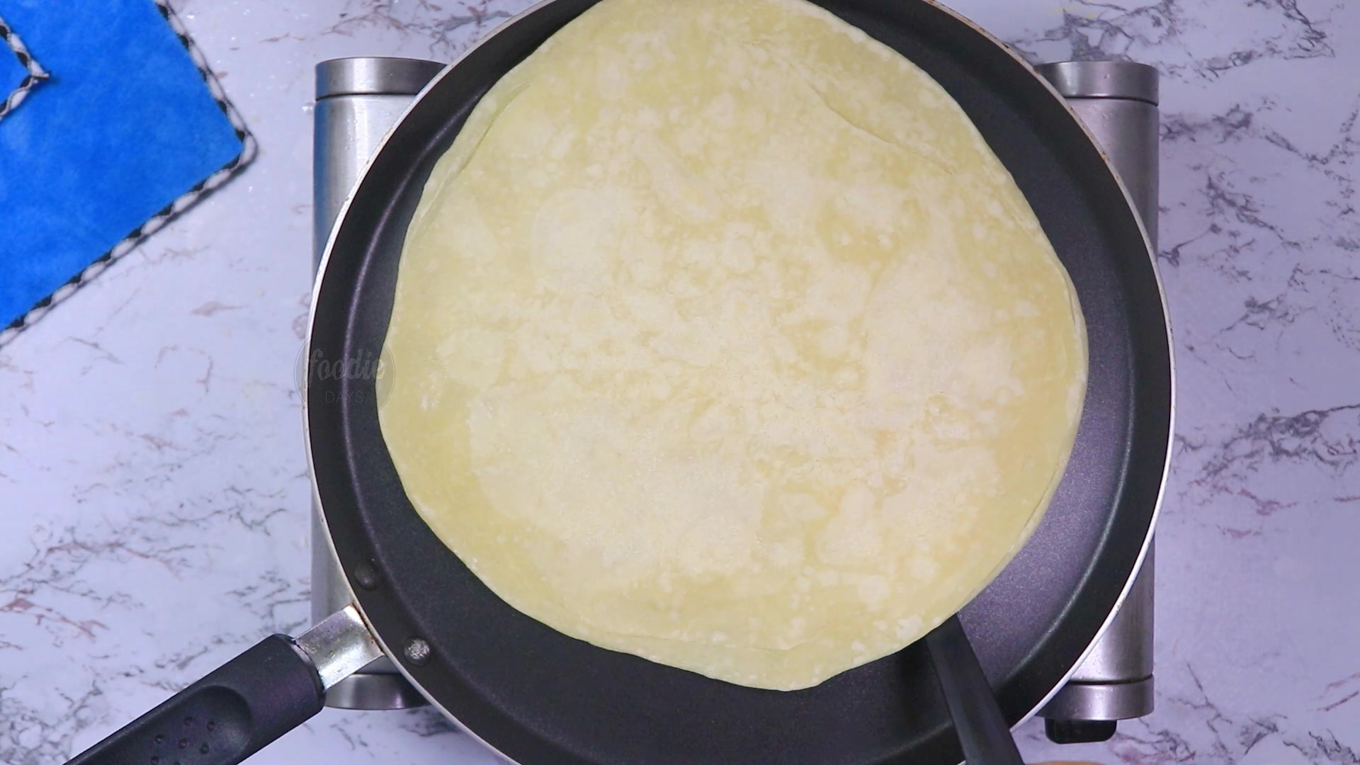 Chatti Pathiri | Malabar Chicken Snack Recipe